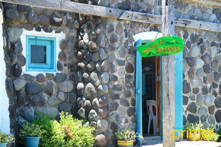 Basco Lighthouse in Batanes: The Famed Six-Story Conical Tower ...