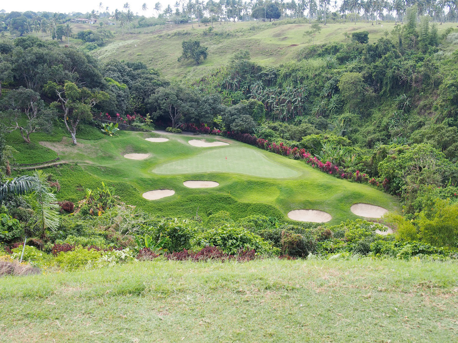 The Riviera Golf Club in Cavite: Scenic Challenges Across 72 Holes | Philippine Primer